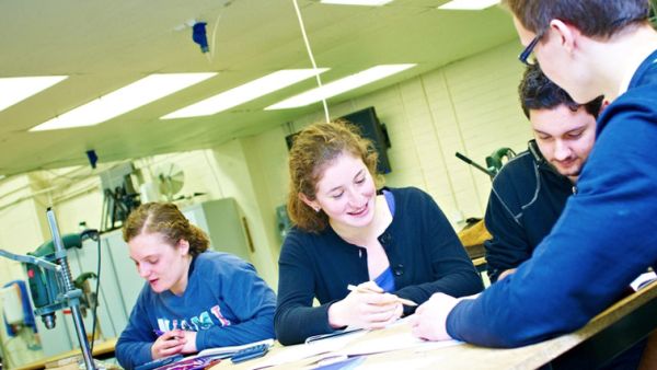 Mechanical Engineering Scholarships - 2022 HelpToStudy.com 2023