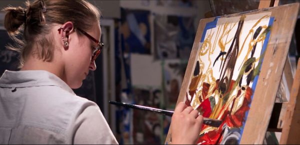 Top Scholarships for Art Students - 2022 HelpToStudy.com 2023