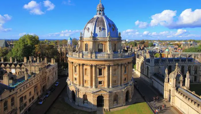 Top Universities to Study in England - 2022 HelpToStudy.com 2023